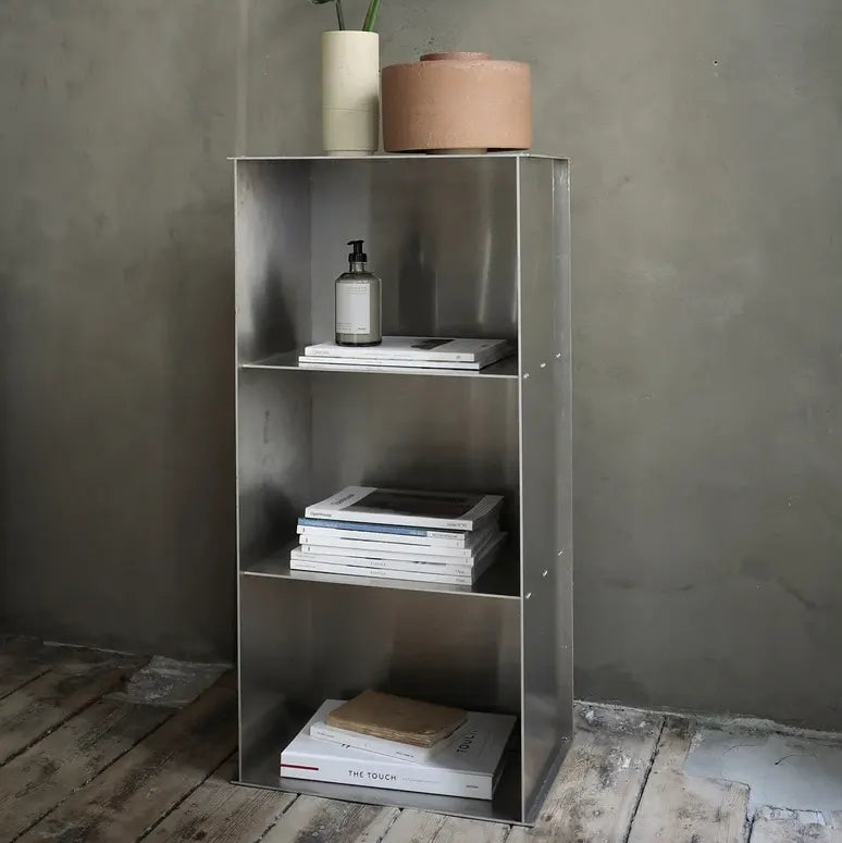 Rivet Case - Aluminum